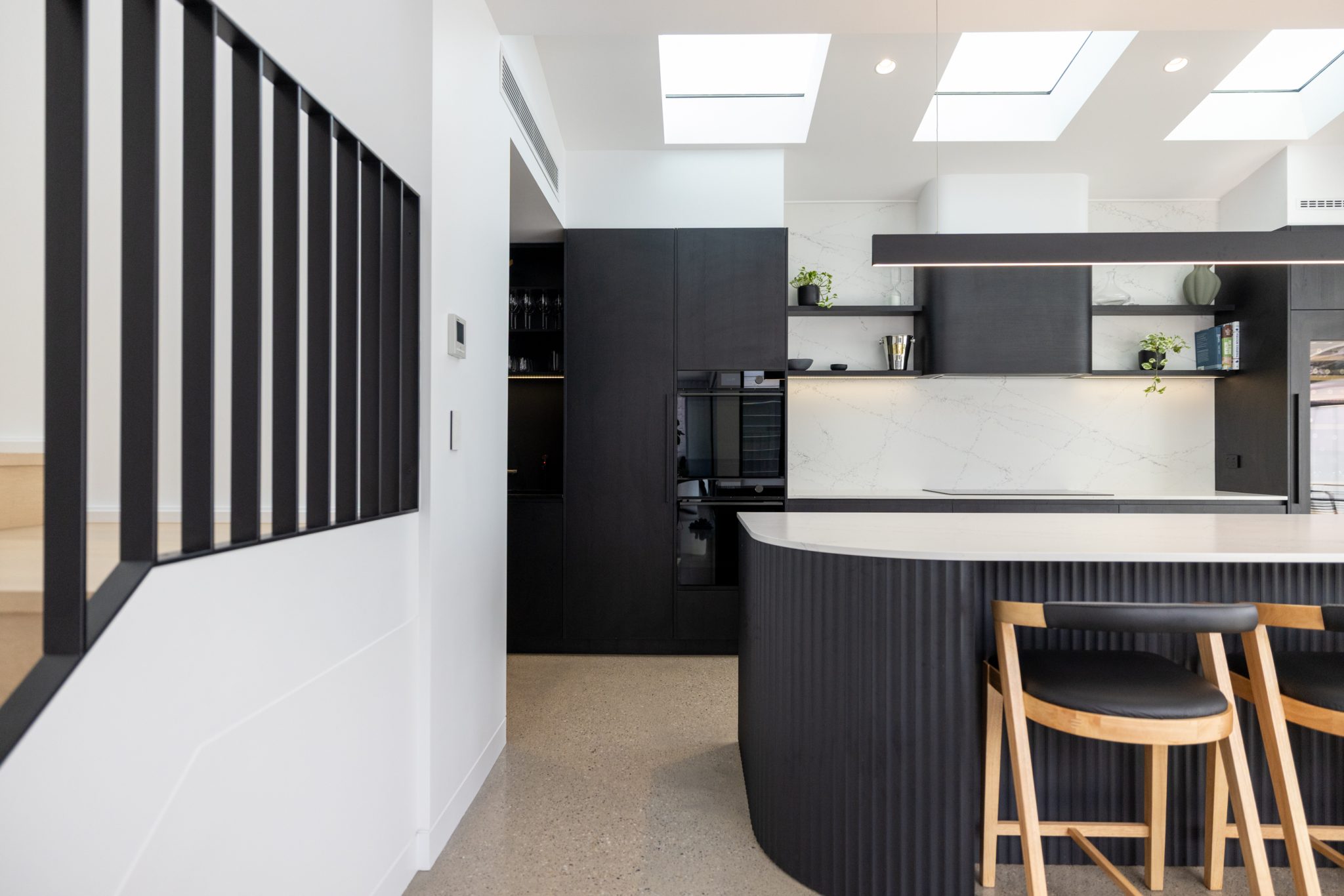 Curved vs Square Kitchen Benchtops, Which Design Is Right?